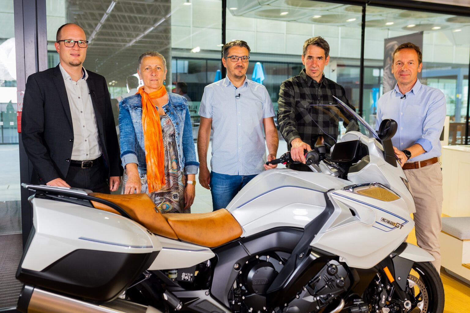 Slovenski motoristi smo prvi na svetu! Vožnja z motorjem bo odslej bolj ...