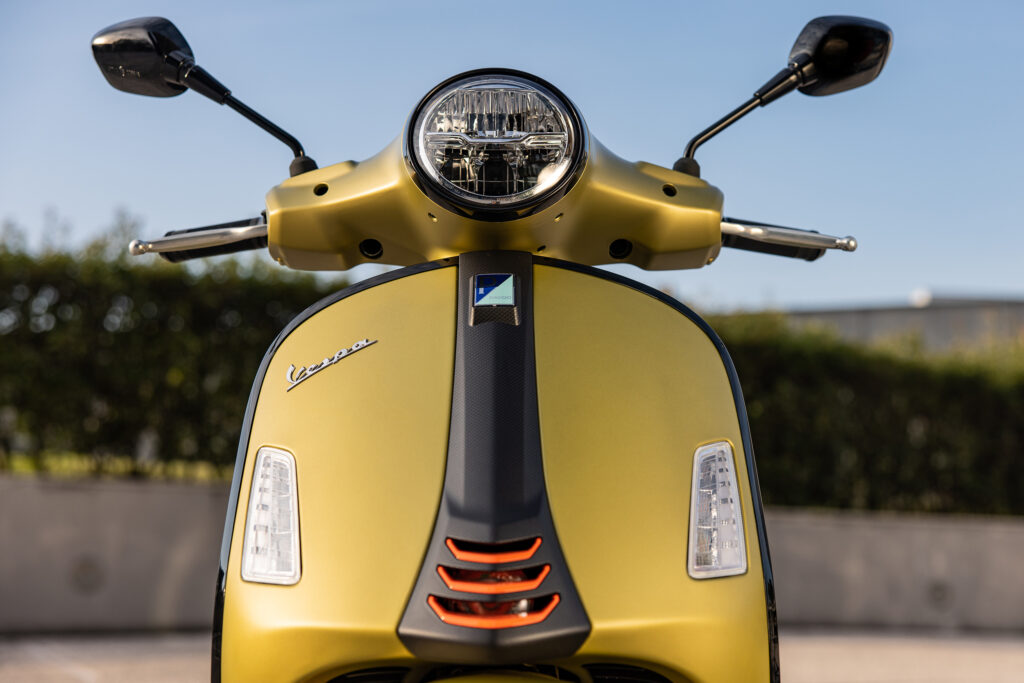 Nova Vespa GTS v sezono 2023 vstopa s to pomembno novostjo! - www ...
